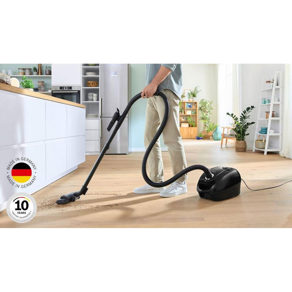 Bosch BGL38BA3GB Serie 4 ProEco 850W Bagged Cylinder Vacuum Cleaner - Black